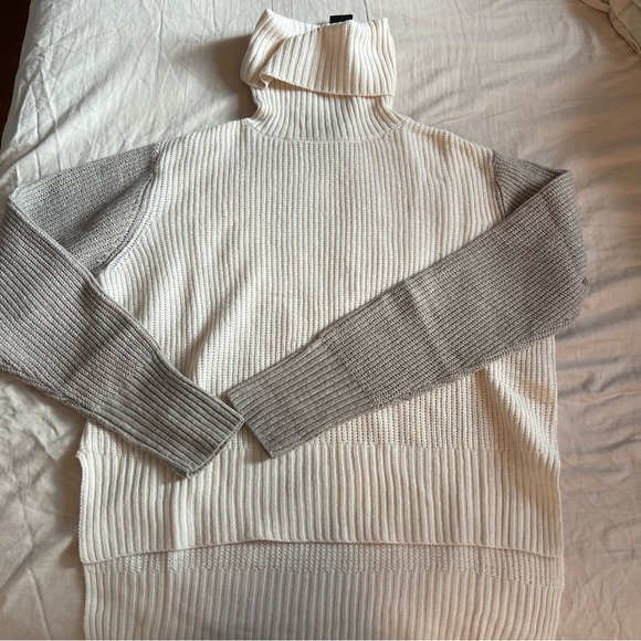Lulus | Sweaters | Nwt Lulus Blush Color Block Turtleneck Sweater ...